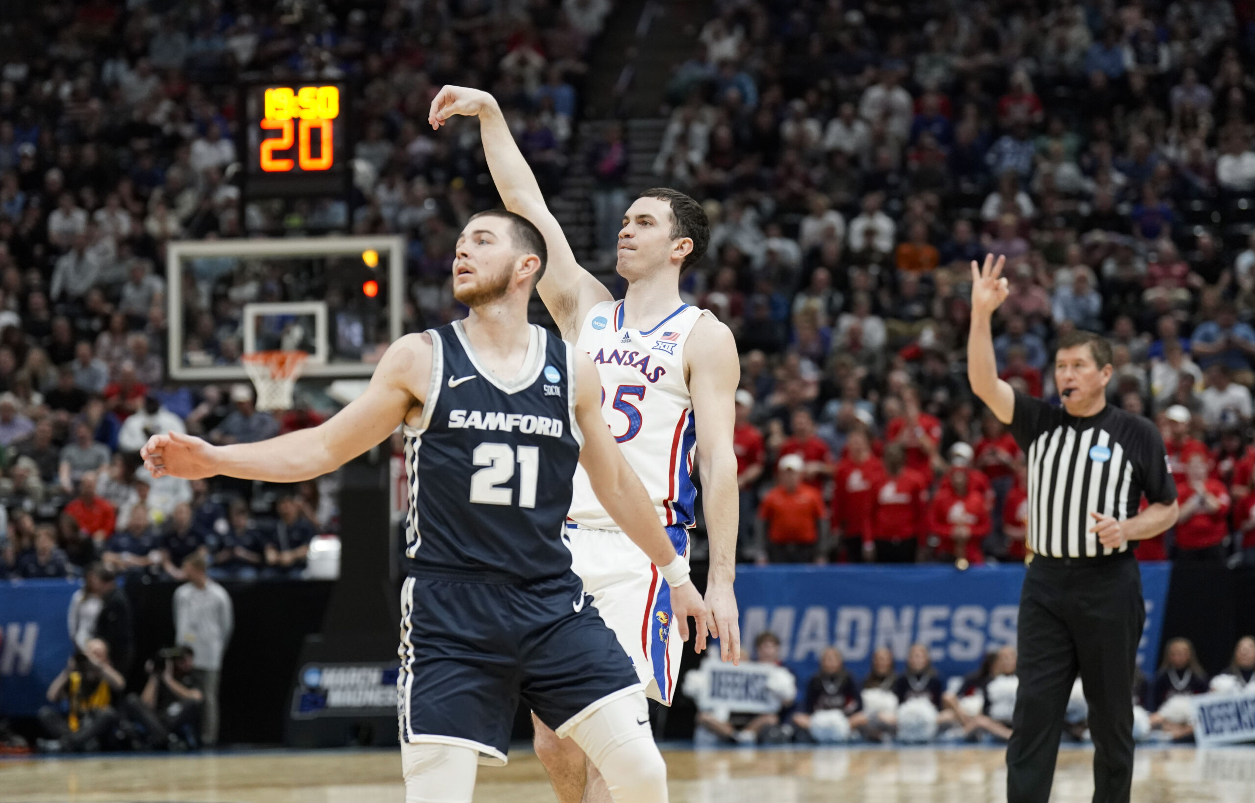 Foul call threatens to overshadow Timberlake’s big night | News, Sports ...